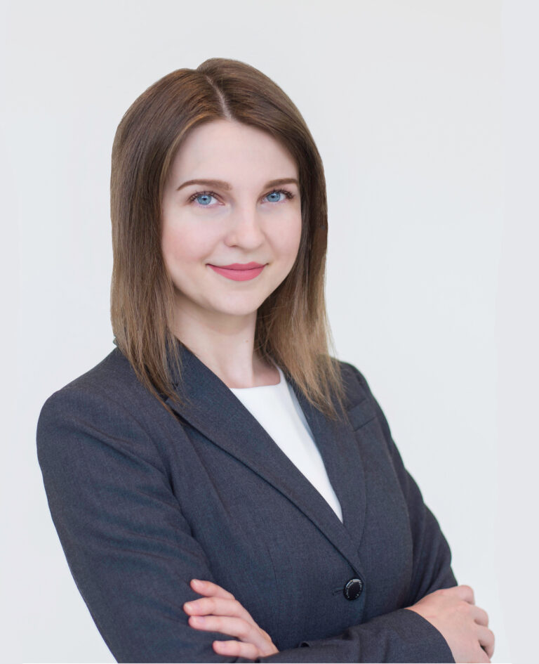 About - Dr. Alina MD
